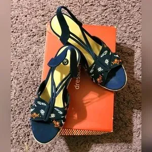 dressbarn | Shoes | Navy Torri Sandals With White Orange Flower Design ...